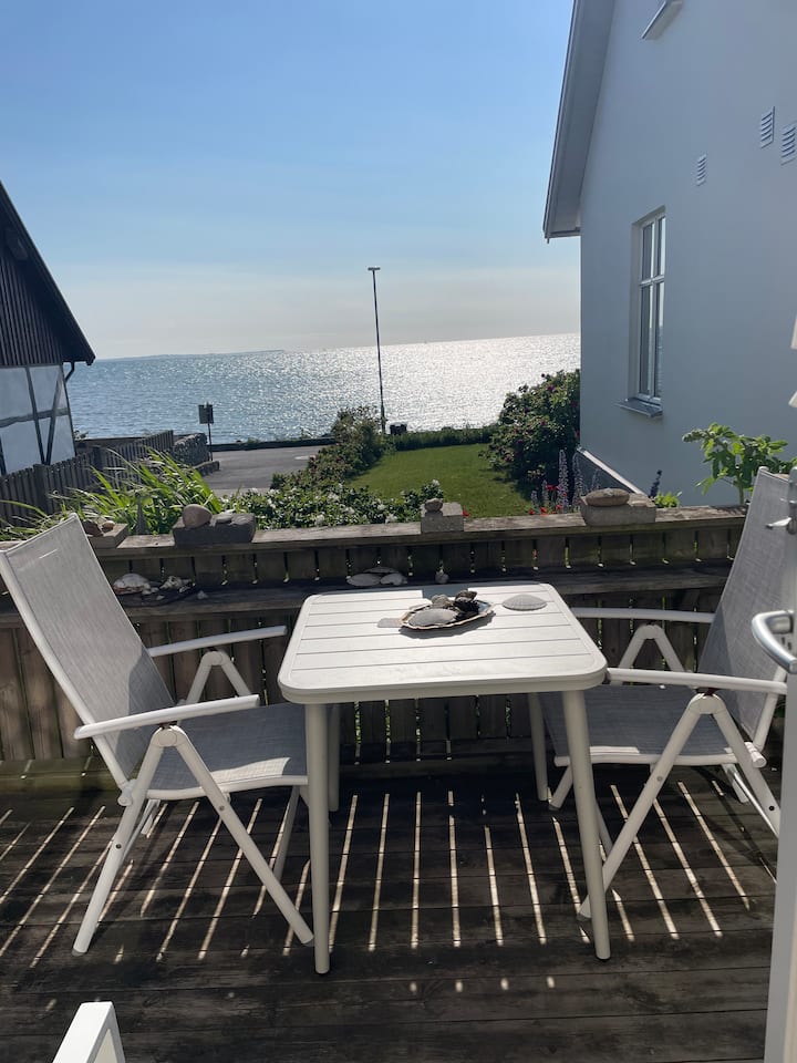 Helt Fri Sundsutsikt
Havsnära I Lerberget - Viken