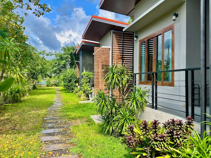 Comfy House Share Swim Pool In Thongsala 00 - 팡안 섬
