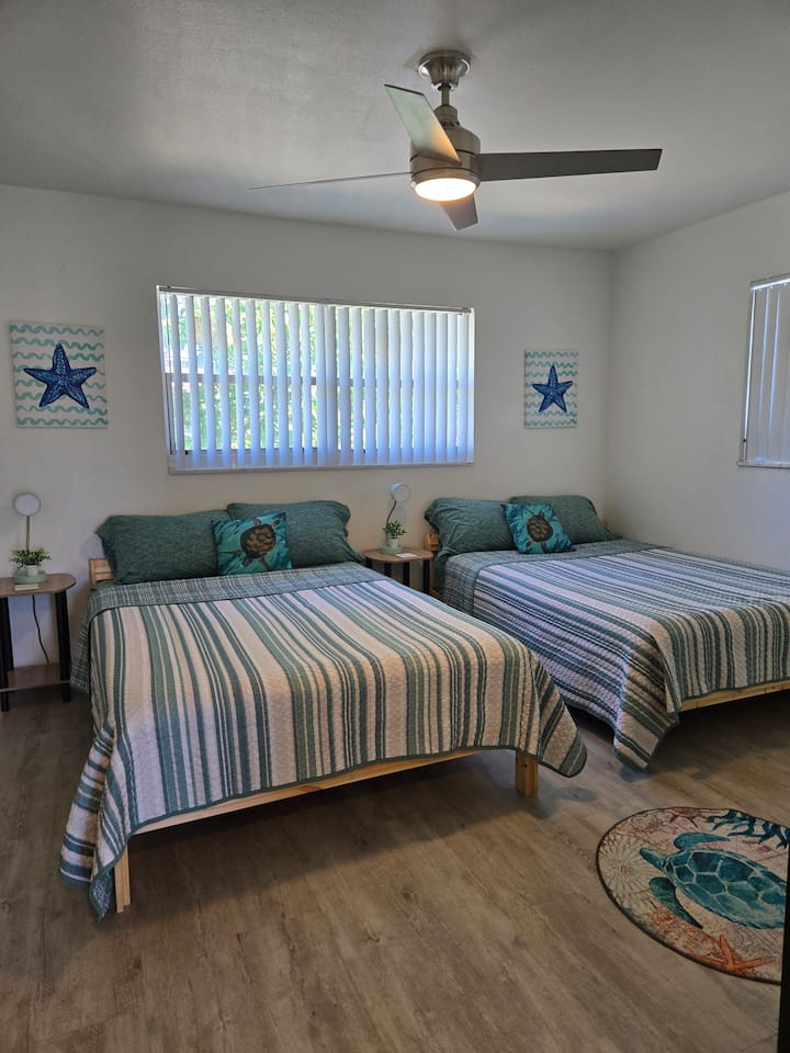 Comfortable & Affordable, Close To Everything! - Coconut Creek, FL