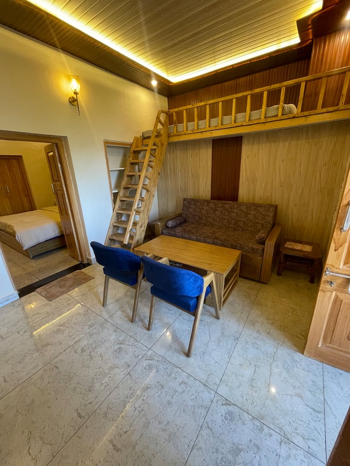 Golden Sparrow Homestay - Chakrata