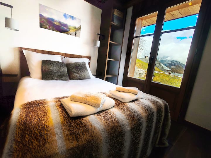 Chambre Avec Vue Sur Montagnes - Aigueblanche
