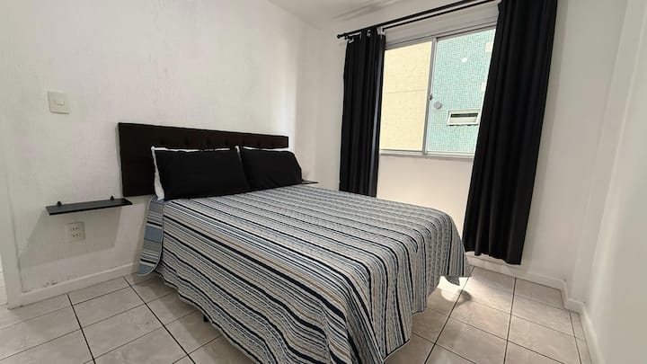 Conforto No Centro: Perto Da Beira-mar E Praias - Florianópolis