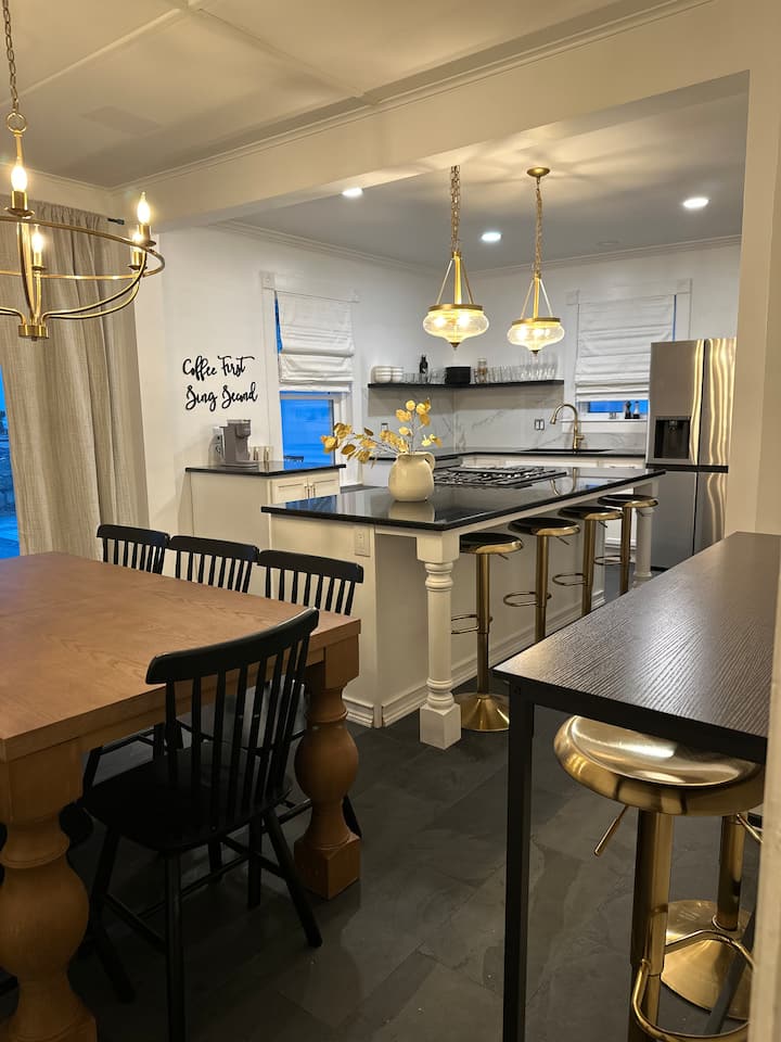 Our Rockbound Retreat - Bear Mountain