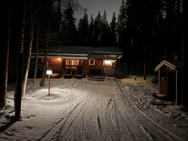 6 Hengen Mökki 1km Rinteiltä - Pelkosenniemi