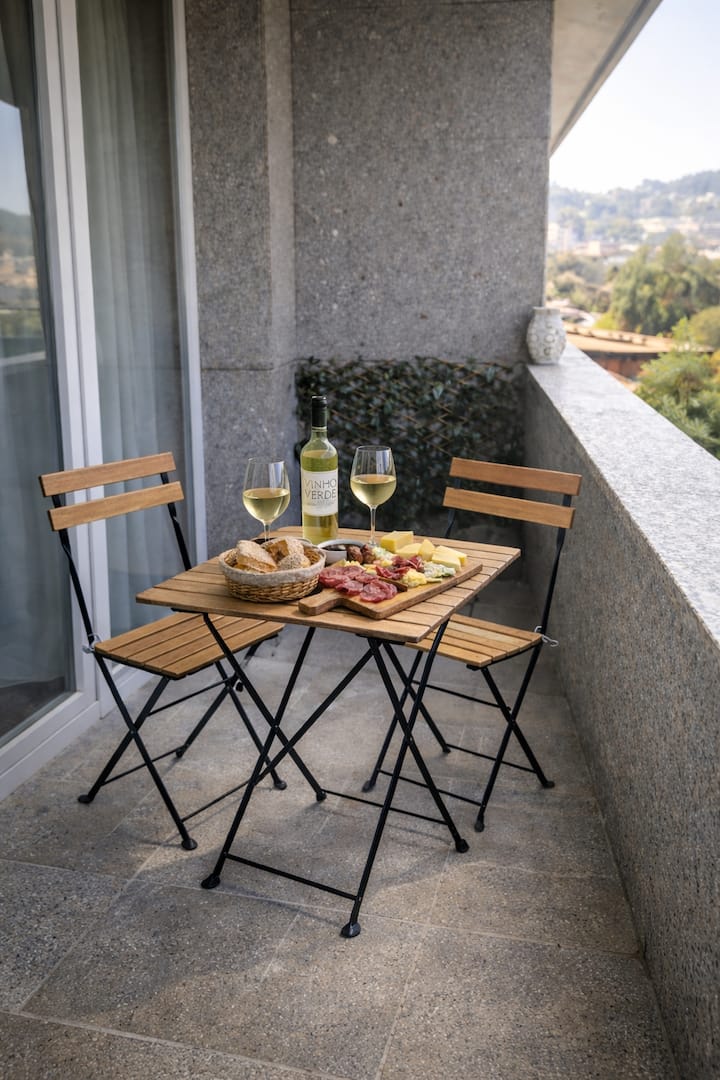 Central Apartment • Panoramic View • Parking - Guimarães