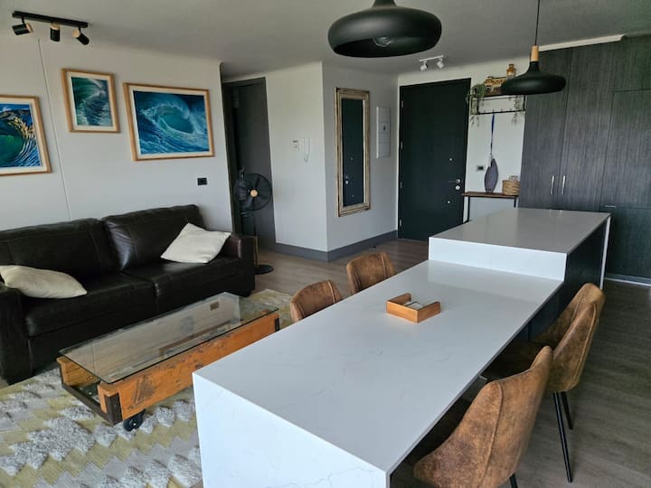 New Modern Glam Apartment.
Departamento Nuevo - Las Condes