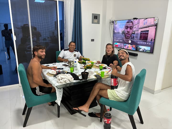 Ciudad Del Surf | 2 Hab + A/c | Ideal Grupos - Montanita