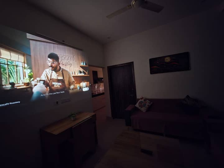 35.2bhk, Cozy Lux Apt, Pvt. Theater Screen Exp - Gurugram