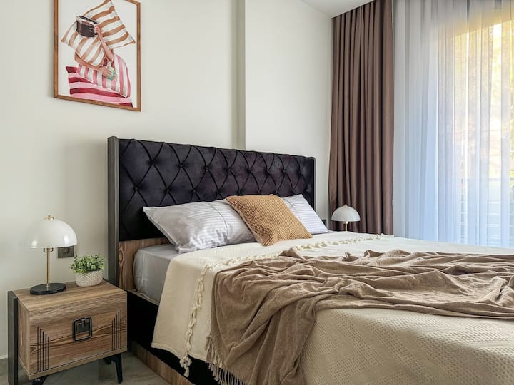 Qoople Saga-2 Apartment в центре Алании около моря - Alanya