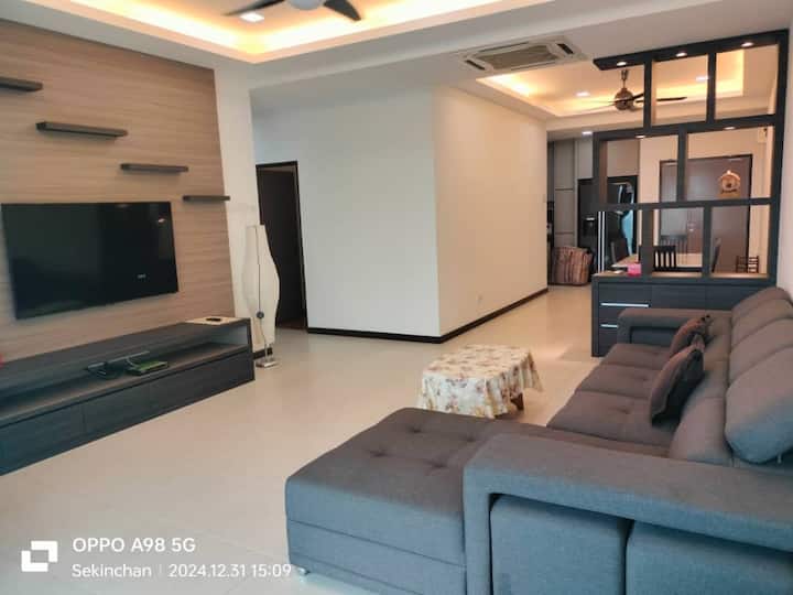 Seaview Homestay 610 @ 高楼［看海］阳台民宿 - Sekinchan
