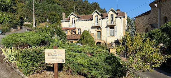 La Maison D'emilia Verdure Et Murmure De L'eau - Longuyon