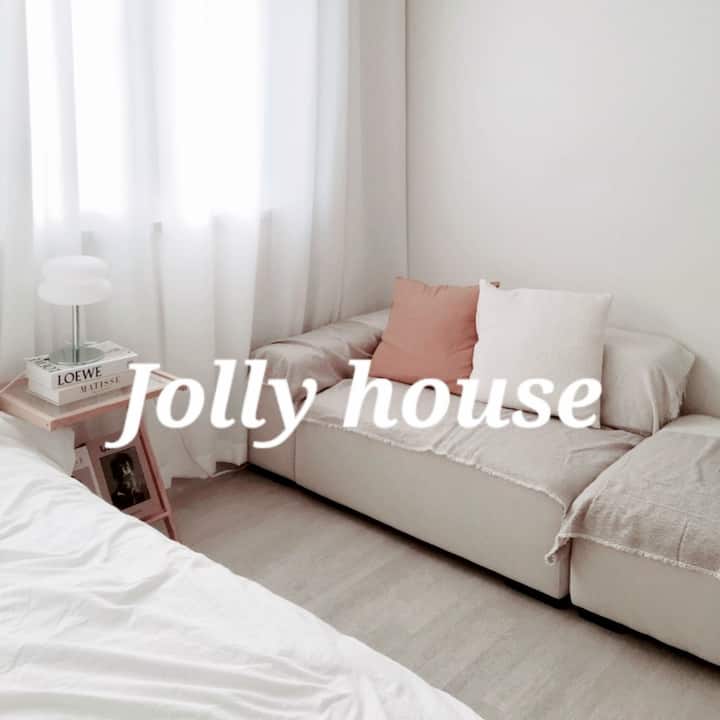 Brand New 2-bedroom Near Hongdae/망원/홍대/한강/1f(cafe) - Aeropuerto de Seúl Gimpo (GMP)