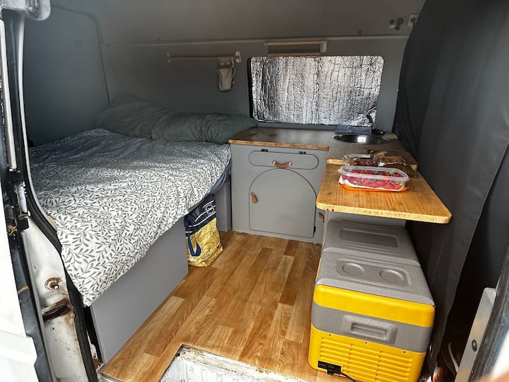 Ford Transit. Cualquier Lugar Para Desconectar - Arrecife