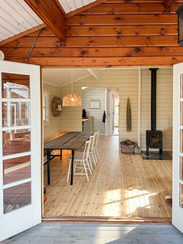 Charming Log Cabin Close To The Water And Hou - Denmark