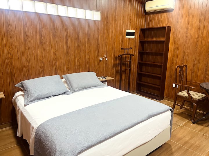 Estudio Centrico En Santa Cruz - Bolivia