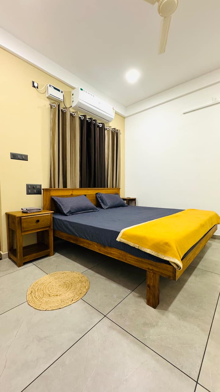 Coastal Bliss ~One Bedroom Appartment South Cliff - Varkala