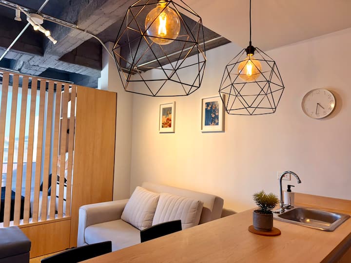 Elegant Central Loft With Balcony - Sogamoso