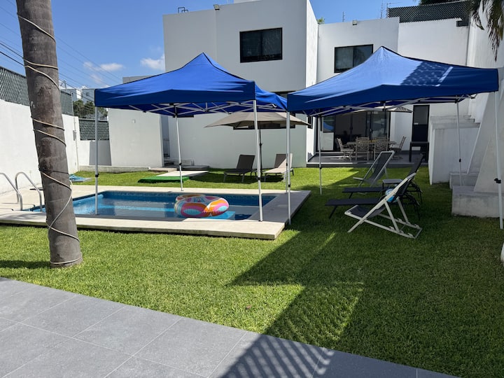 Hermosa Casa Minimalista Con Alberca Climatizada - Cuernavaca