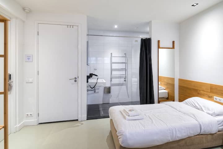Jordaan 3 Person Suite • Next To Leidseplein - Amsterdam
