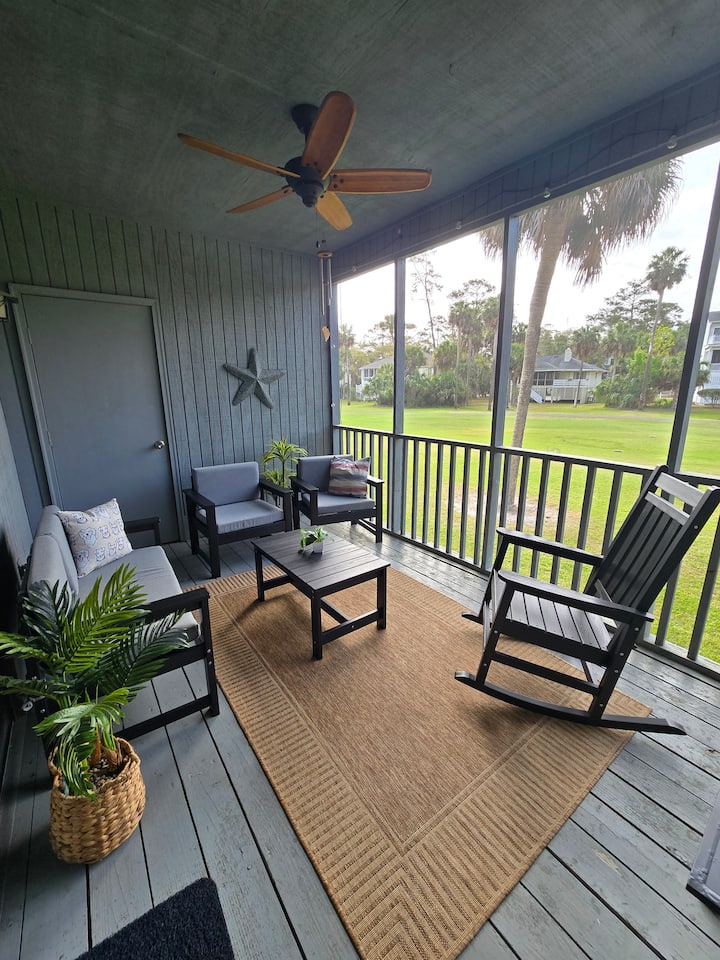 Peaceful Corner Of Paradise! Ramp For Easy Access. - Edisto Beach