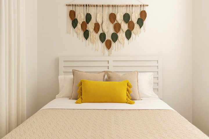 Walk To Beach, Stay In Style - San Juan