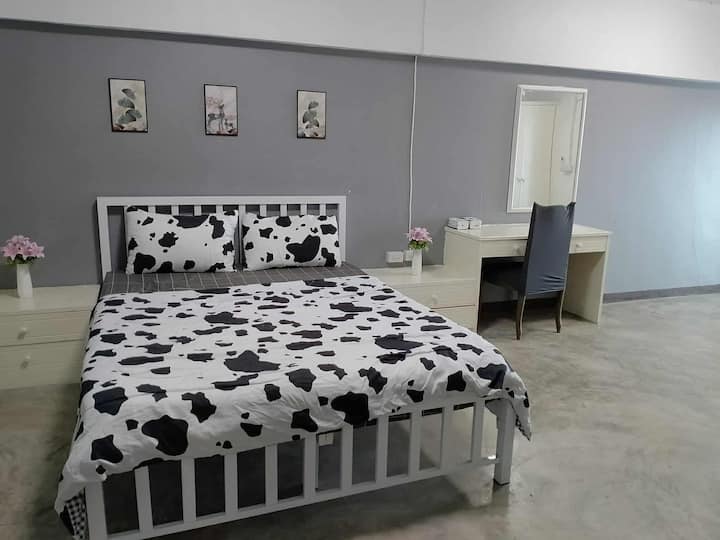 1109 Double Room | Near Big C | Muay Thai Gym Area - Chiang Mai