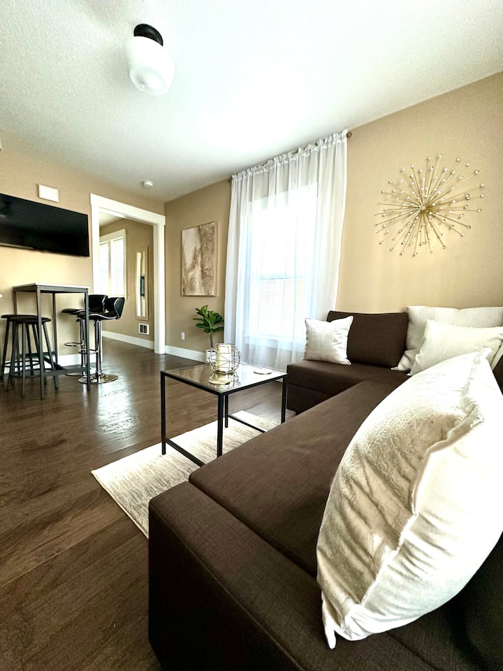 Modern 1-bed Apt In Downtown - Vancouver, WA