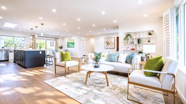 Pristine Central Sj 4br Family Home With Big Yard - San Jose