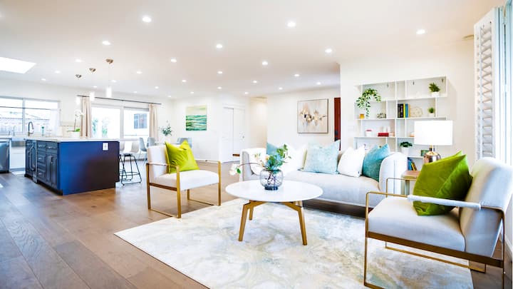 Grand 4br | Prime Spot + Yard | Ideal Monthly Stay - San Jose, CA