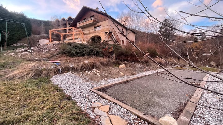 Gîte Familial 15 Personnes 6 Chambres - Réallon