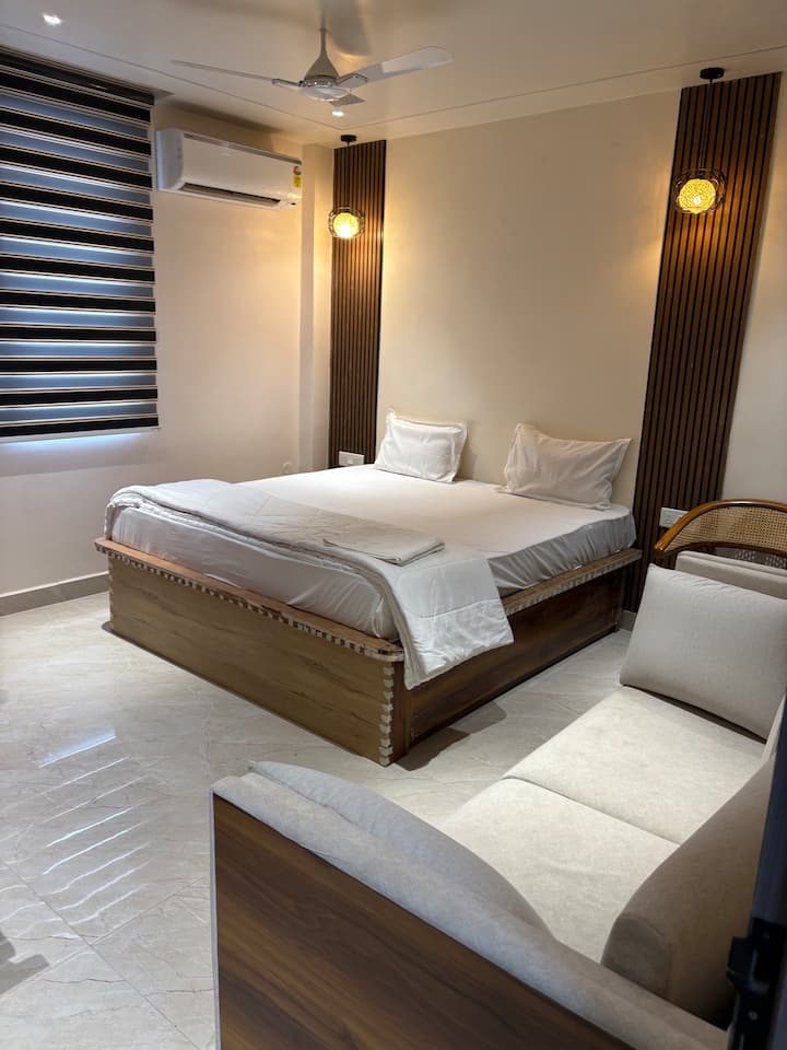 Premium Flat For 40k - Prayagraj