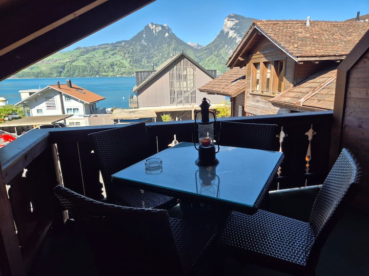 Ferienwohnung Mit Seesicht - Faulensee
