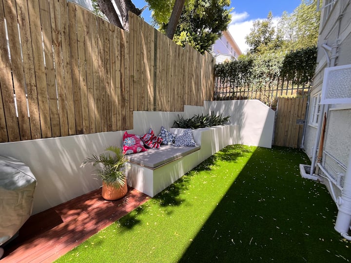 Spacious Garden Apartment - Foot Of Table Mountain - Cape Town