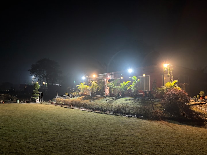 Ultimate Party Farmhouse - Bhopal