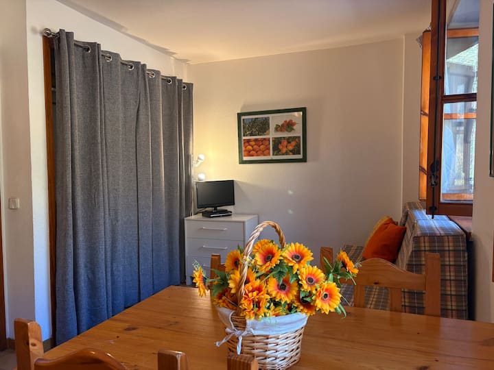 Práctico Y Rústico, Perfecto Para Parejas - Cuc 7 - Tahull