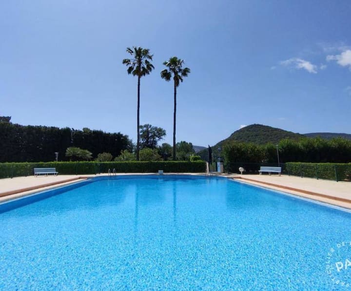 Standing, Vue, Piscine à Cannes Marina - Mandelieu-La Napoule