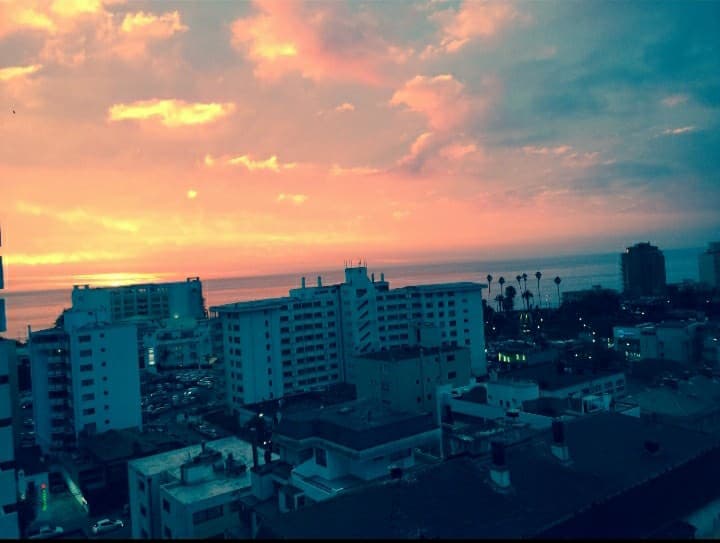 Vista Ciudad Y Mar + Piscina Junto Al Casino - Viña del Mar