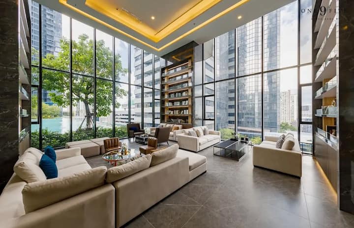 市中心豪华小区两卧室两卫生间/拉差达夜市/四面佛/象神 - Bangkok