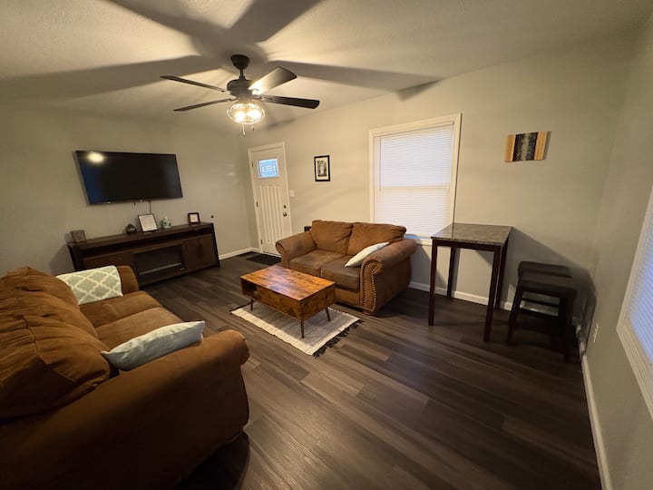Greenwave Cottage - Water Park, Mattoon
