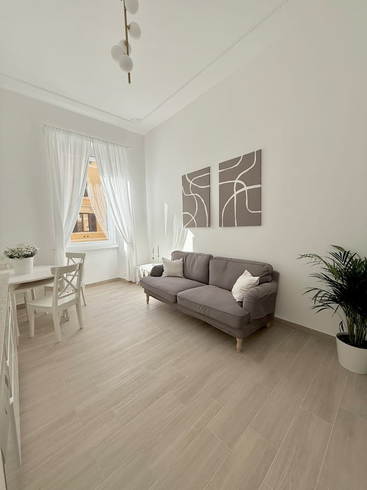 A Due Passi Dal Vaticano - Rome