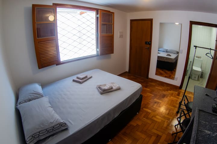 Pium-à Studios (2) - Zona Sul, Próximo à Savassi - Belo Horizonte