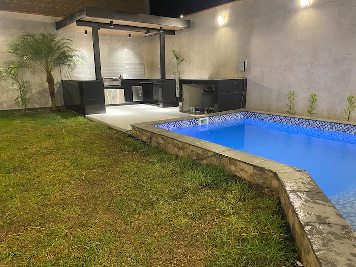Casa Piscina, Jardín, Parrilla - Ica
