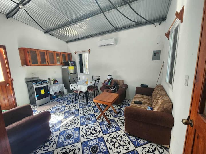 The Blue House - Lívingston