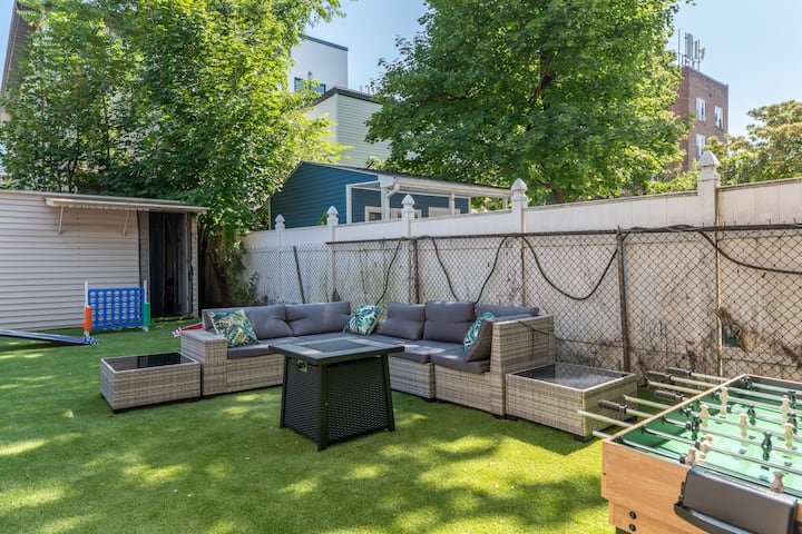 15 Min To Nyc L 
Games - Backyard - Path- Metlife - Brooklyn, NY