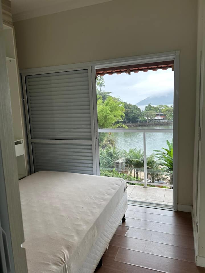 Lindo Apartamento Com Vista Mar - Ubatuba