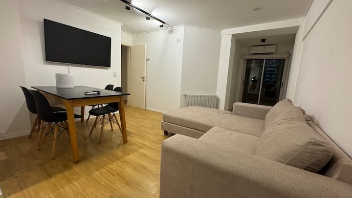 Depto. 2 Dormitorios 9 De Julio Y Cañada - Córdoba, Argentina