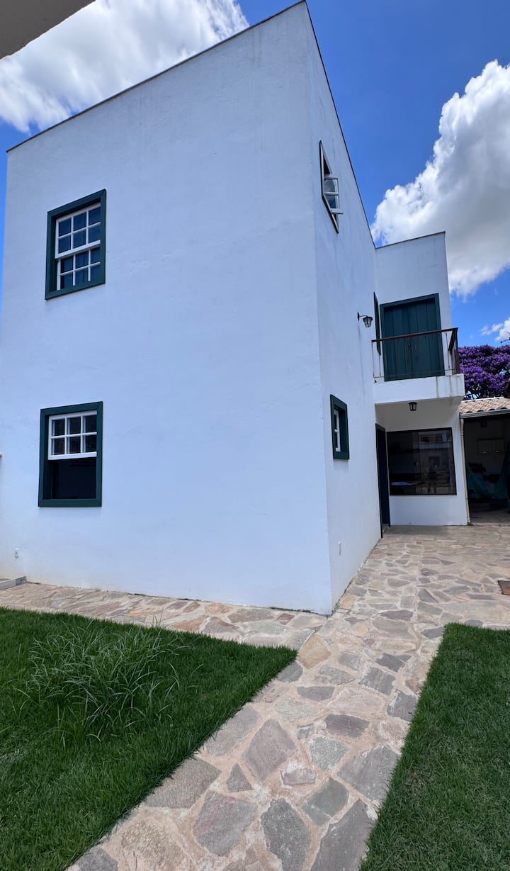 Charmoso Sobrado Perto Do Centro - Tiradentes