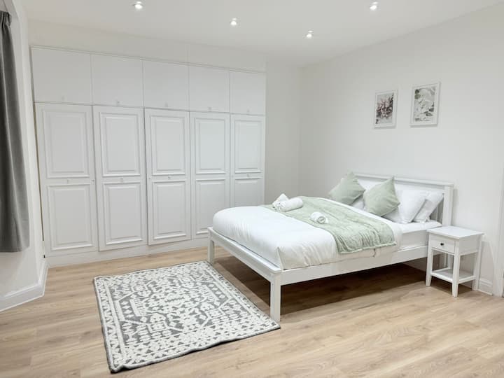 New Dwells - Edgware - 201 - Edgware