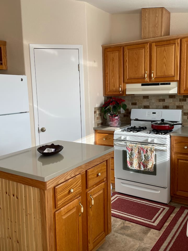Peaceful Desert Getaway - Wendover, UT