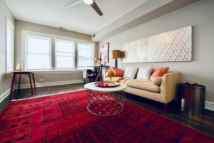 Kng+qn Bedrooms+office/by Dt/walk To Restaurants - Chicago